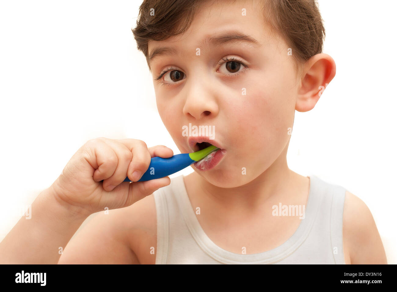 Child brushing his teeth Stock Photo - Alamy