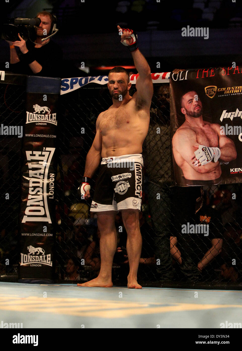 Oli thompson hi-res stock photography and images - Alamy