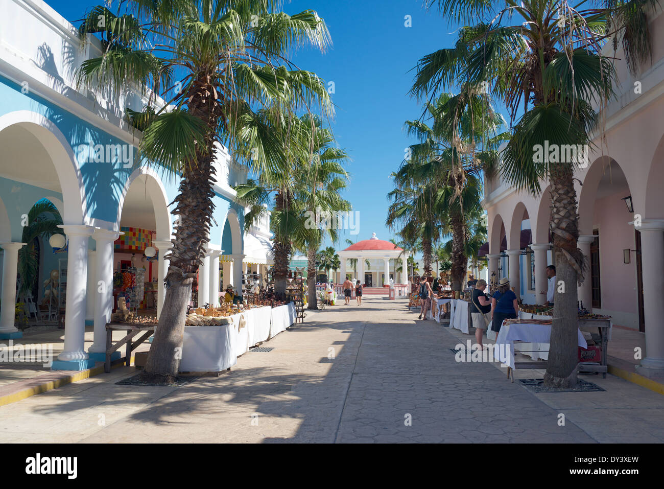 Pueblo colonial hi-res stock photography and images - Alamy