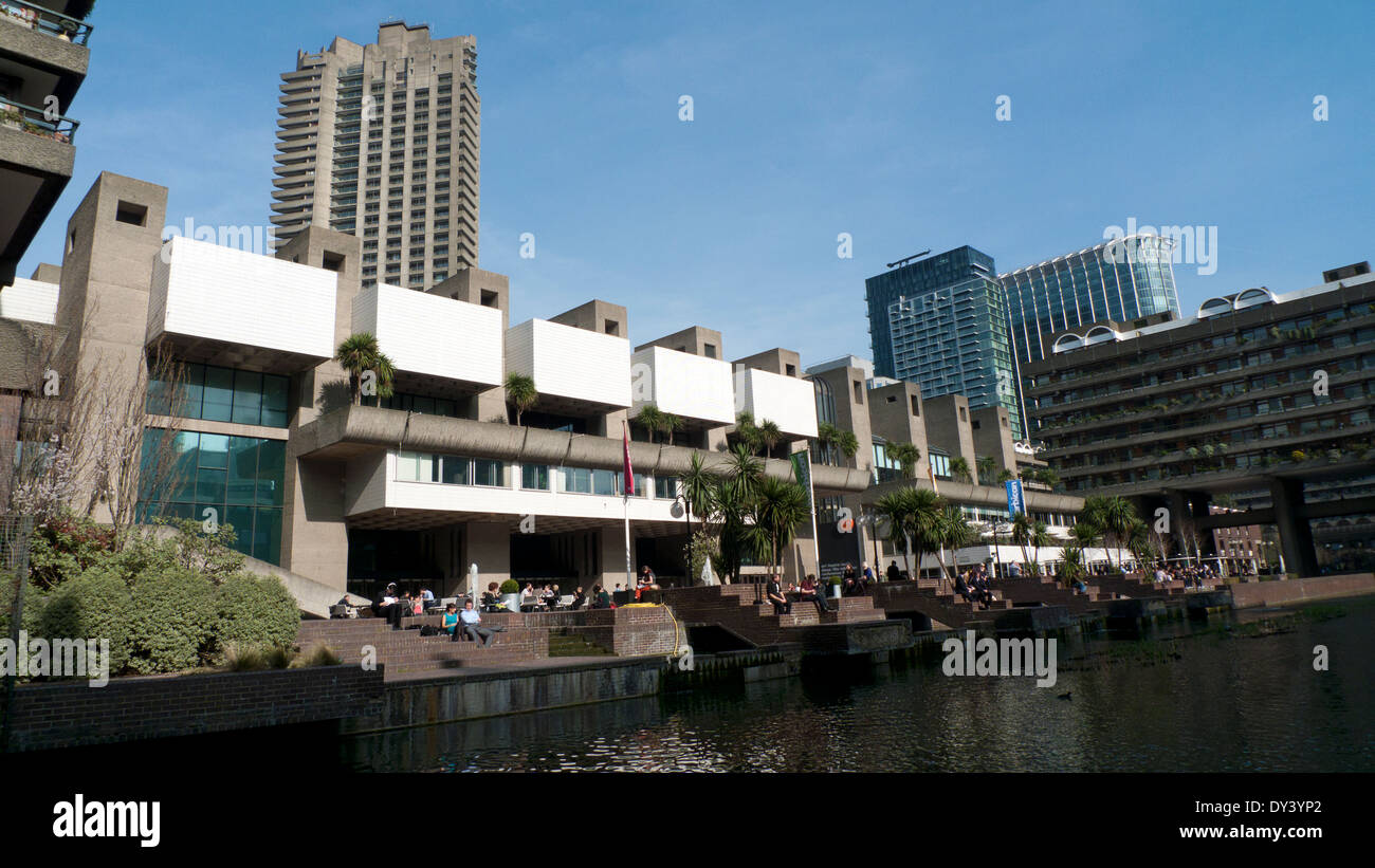 Barbican centre london hi-res stock photography and images - Alamy
