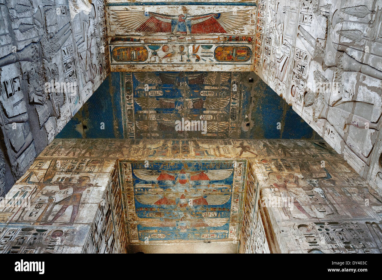 Temple of Ramses III at Medinet Habu: reliefs on the walls of the first ...