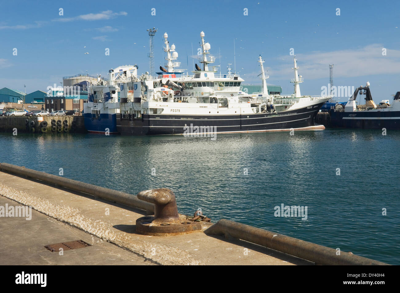 Peterhead harbour hi-res stock photography and images - Alamy