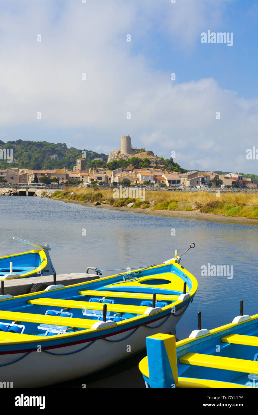 Medieval Rowing Boat High Resolution Stock Photography and Images - Alamy