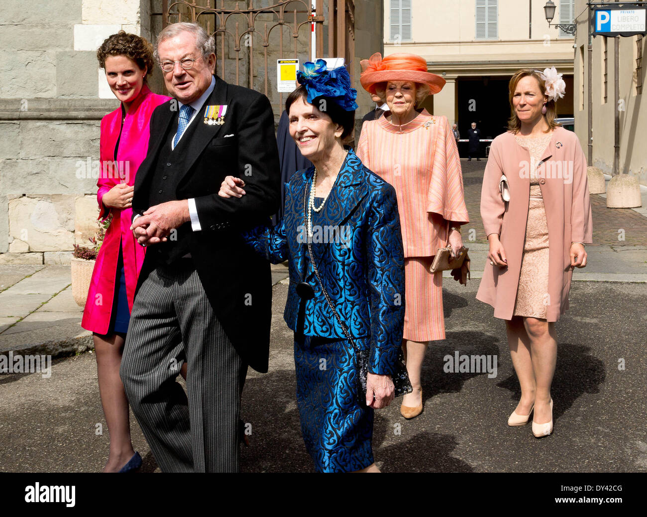 Veronique Kakebeeke-Gualtherie van Weezel (L-R), Johan Gualtherie van ...
