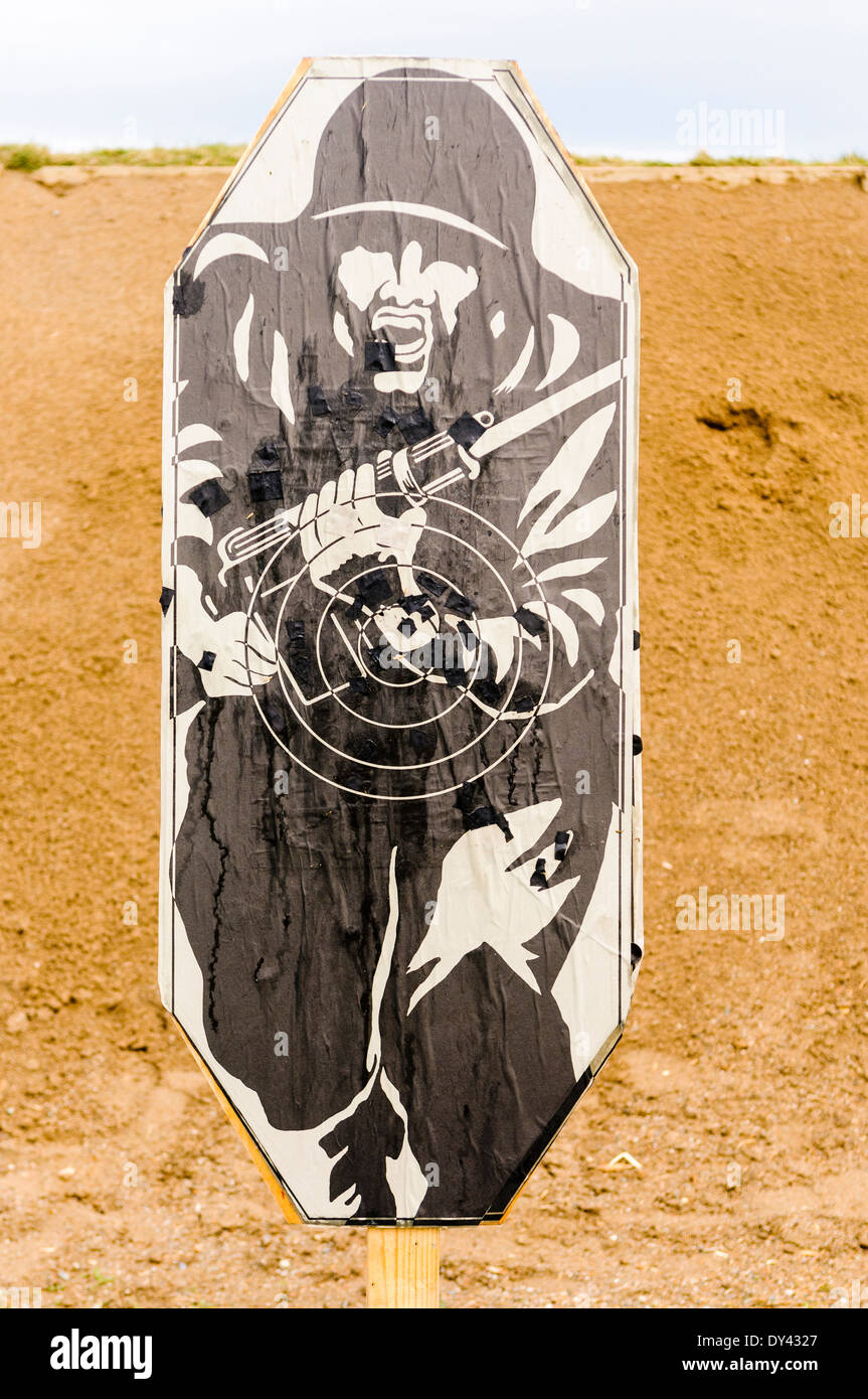 Nato standard weapon hi-res stock photography and images - Alamy