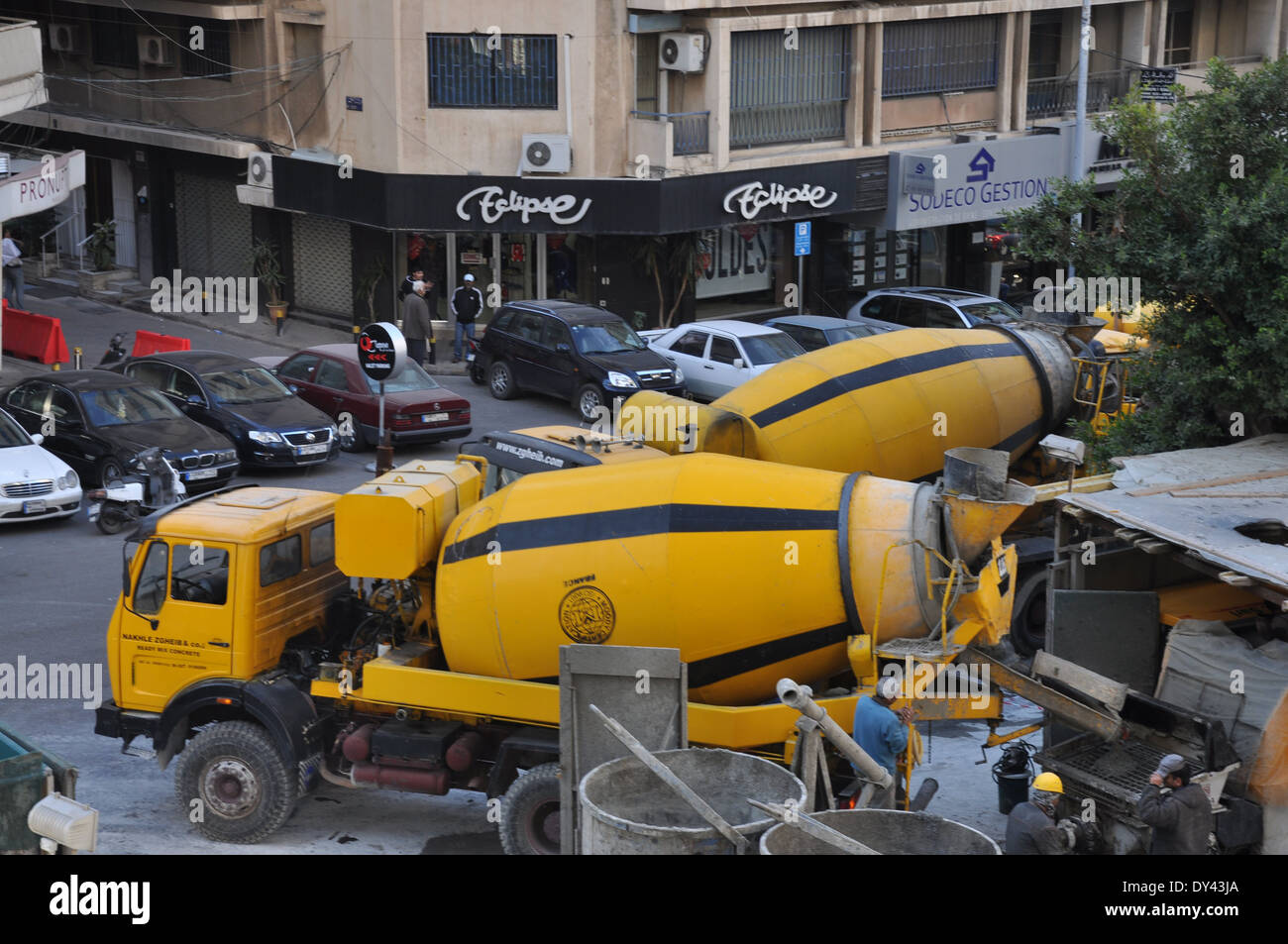 Construction in the Lebanese capital Beirut Stock Photo - Alamy