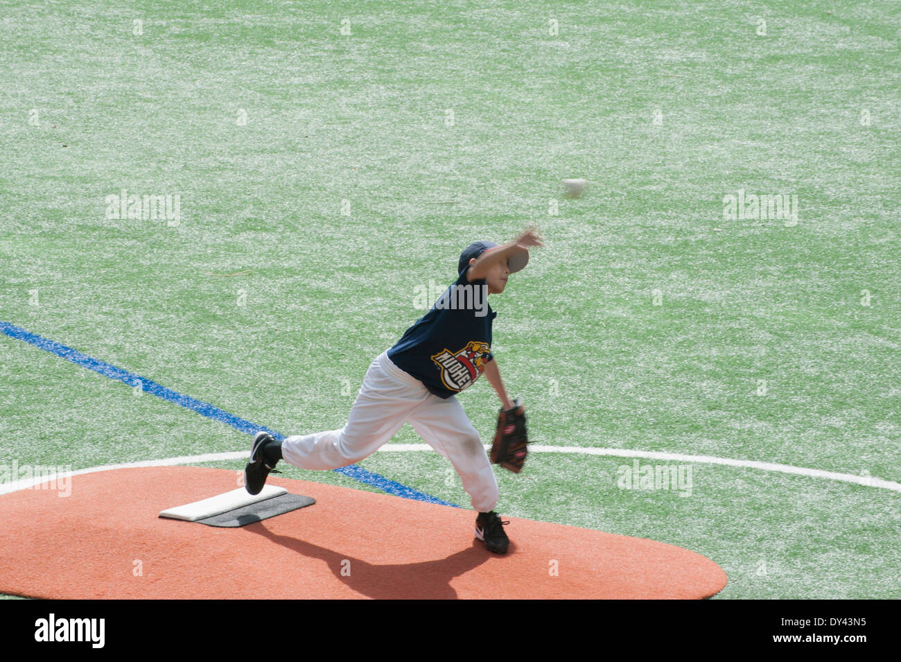 Boy with pitcher hi-res stock photography and images - Alamy