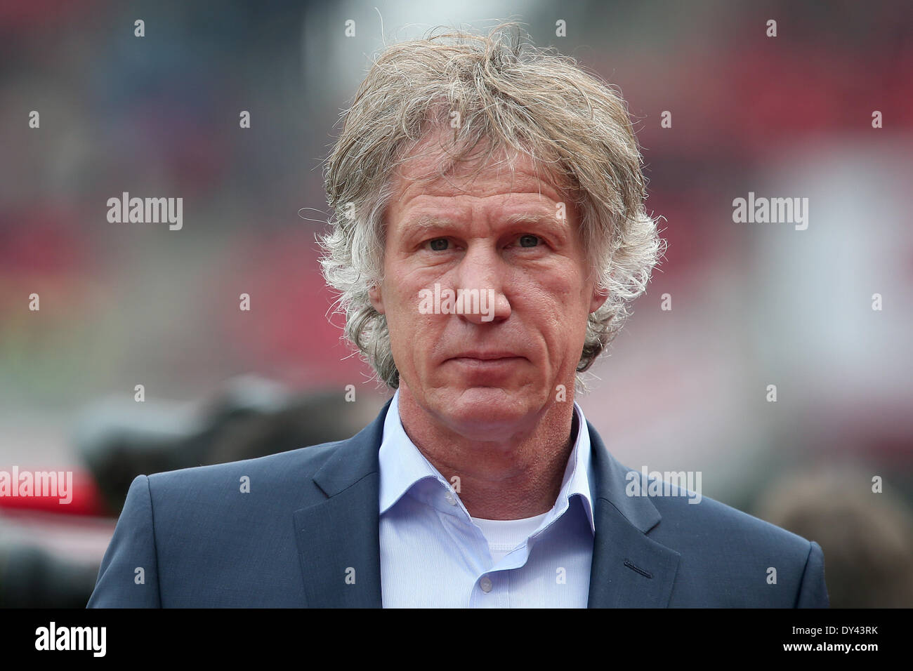 Nuremberg, Germany. 05th Apr, 2014. Nuremberg's coach Gertjan Verbeek ...