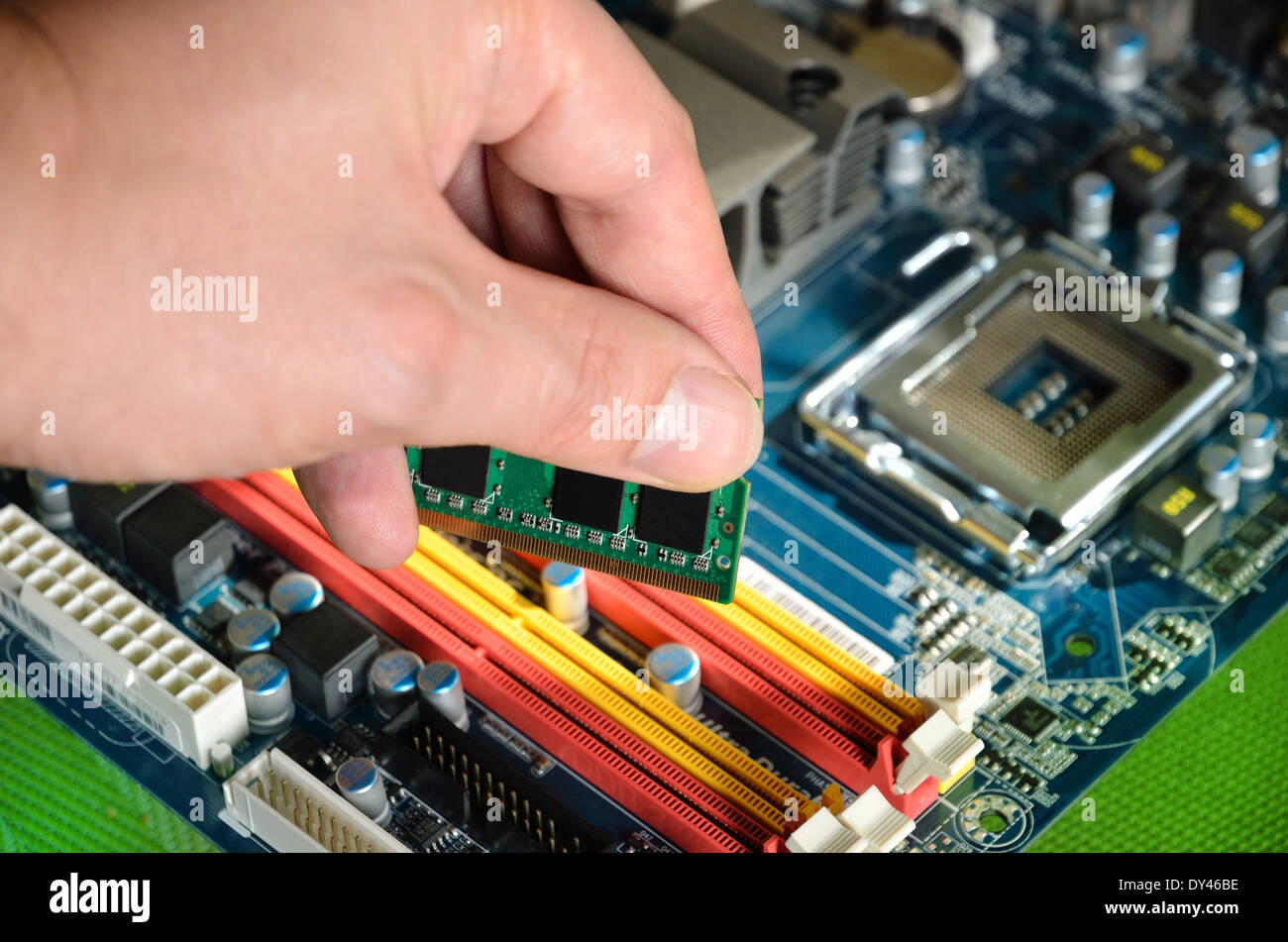 Circuit board green ram hi-res stock photography and images - Alamy