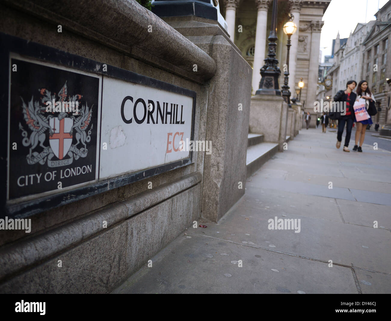 Cornhill street london hi-res stock photography and images - Alamy