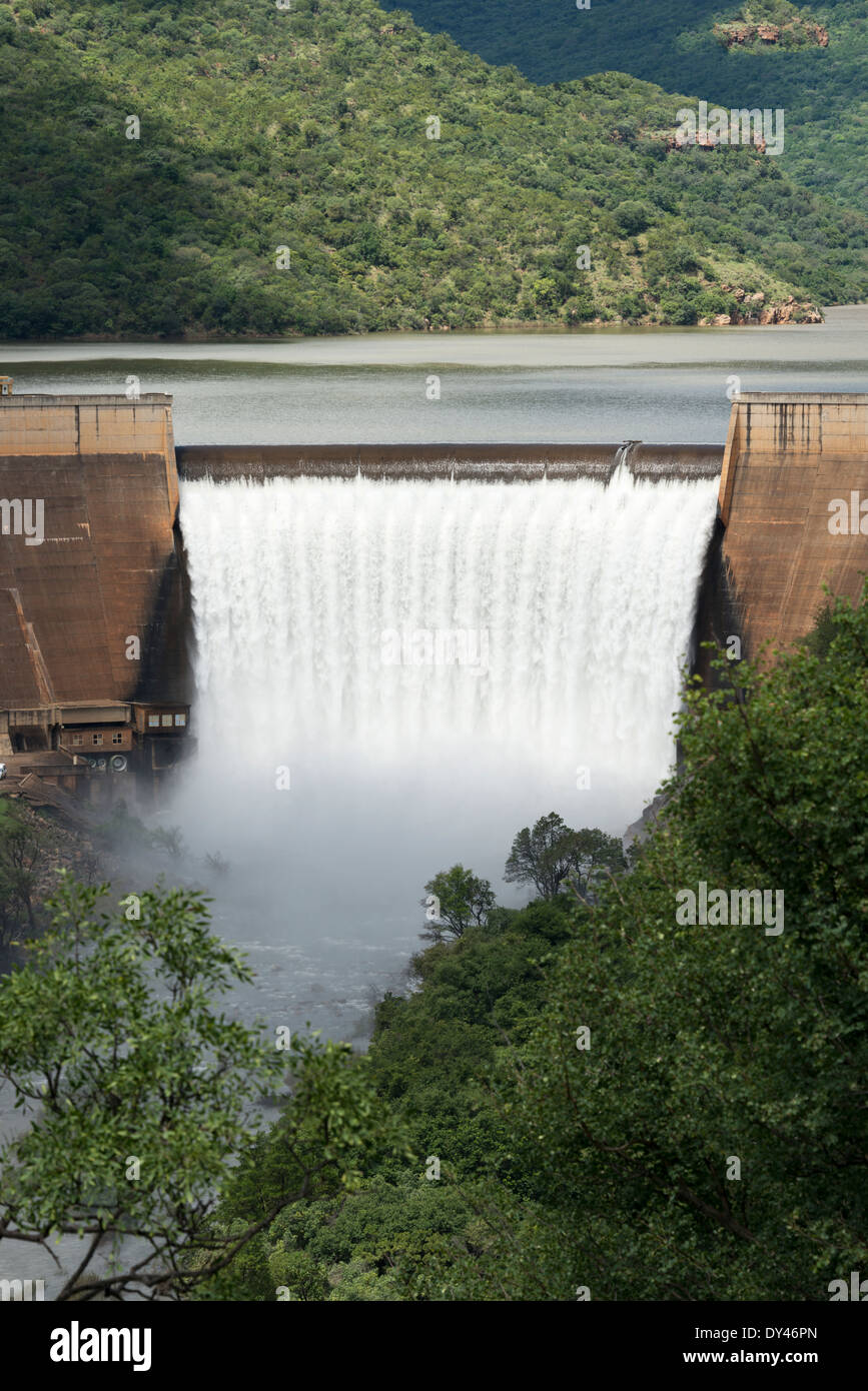 Swadini dam waterfall hi-res stock photography and images - Alamy