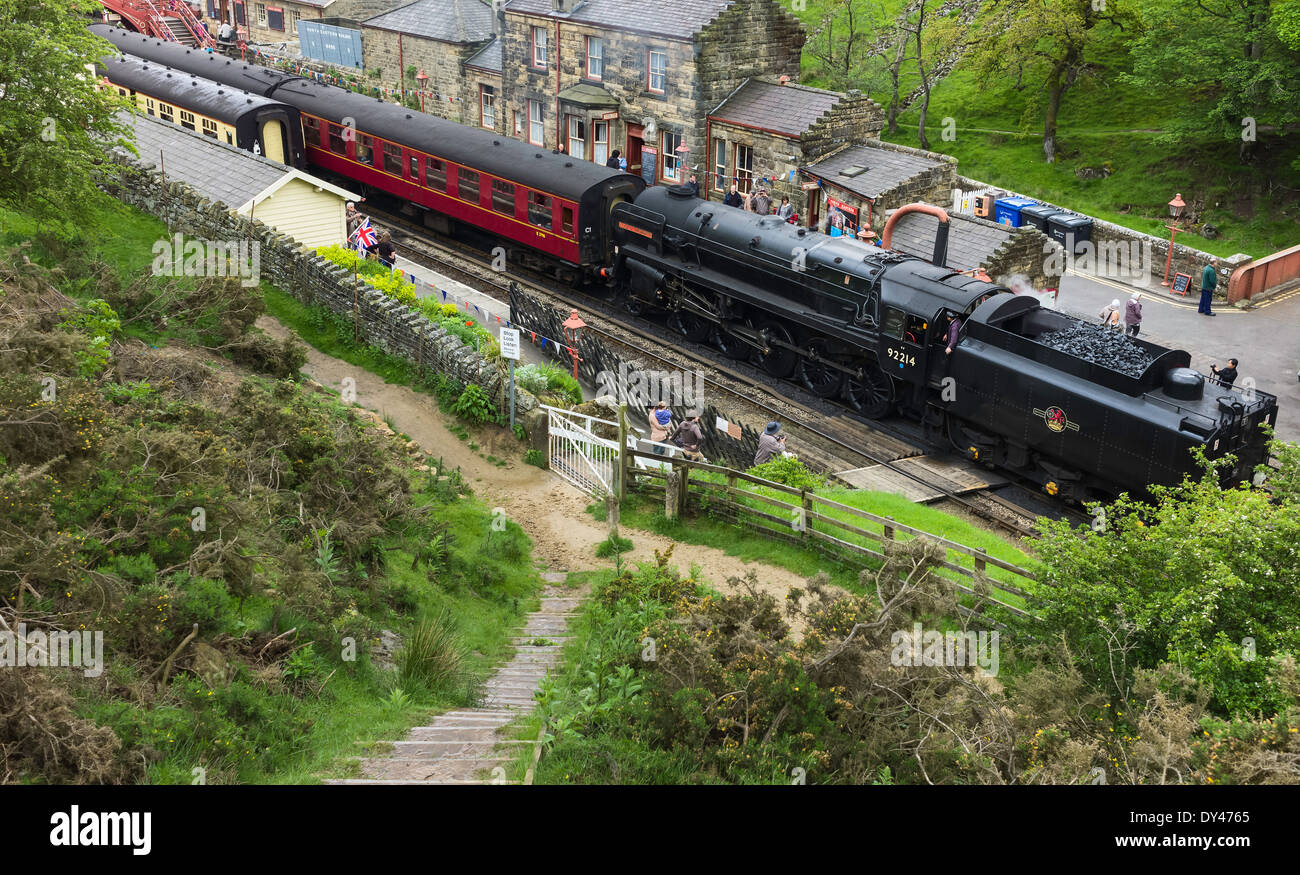 Train in station in goathland High Resolution Stock Photography and ...