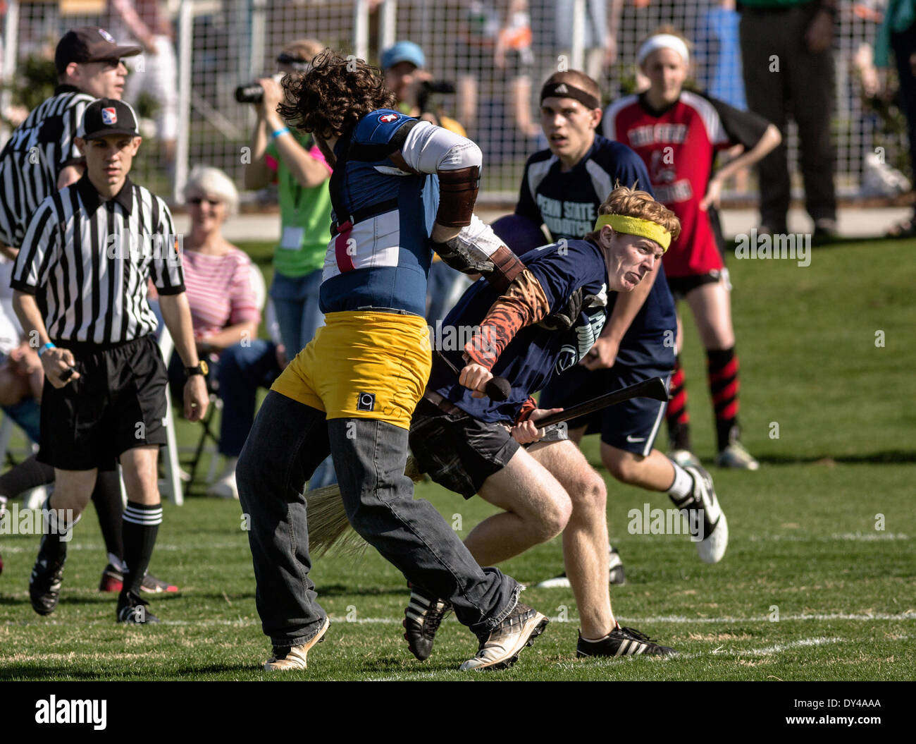 Quidditch snitch harry potter hi-res stock photography and images - Alamy