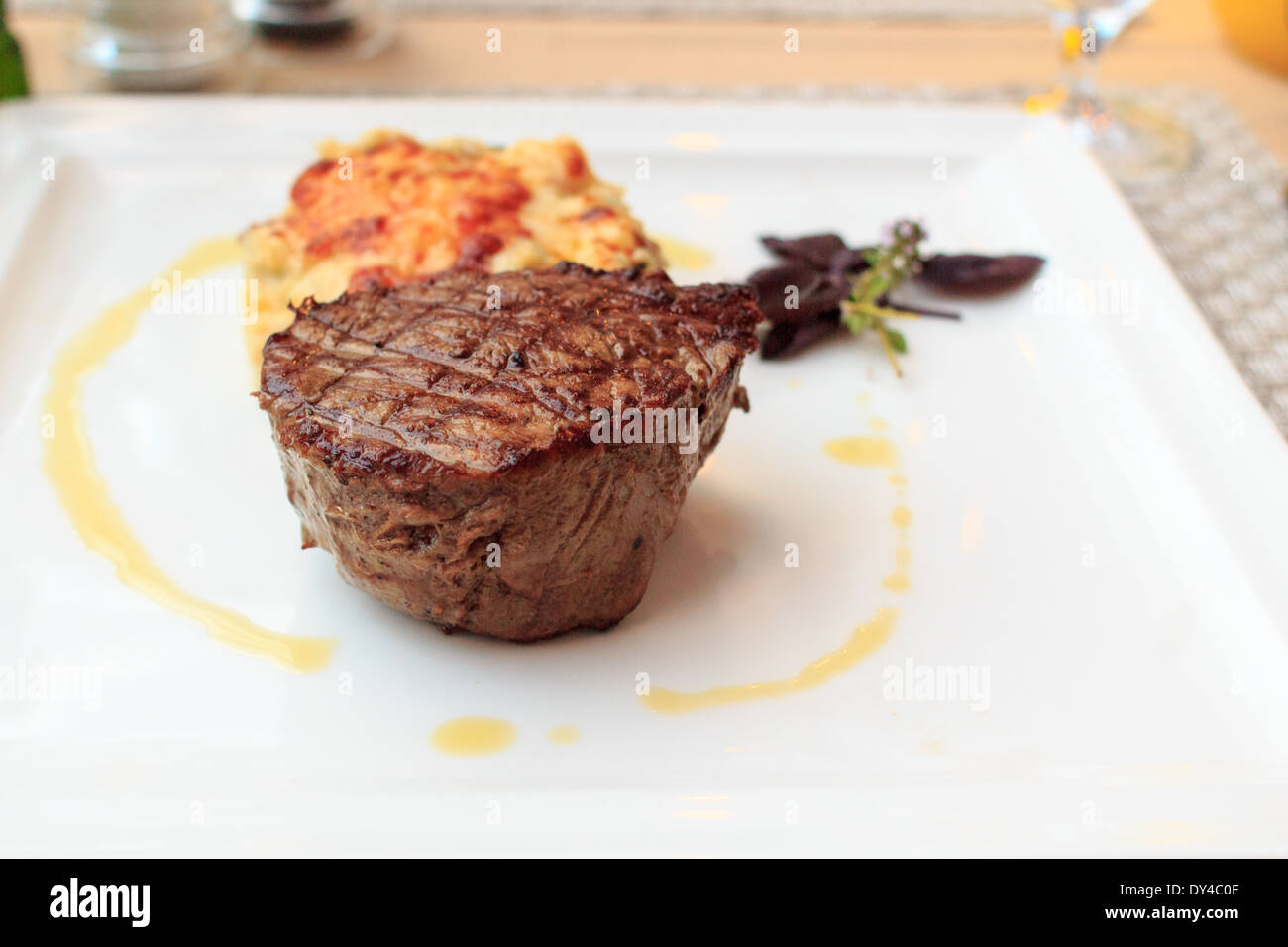 Gratin plate hi-res stock photography and images - Alamy