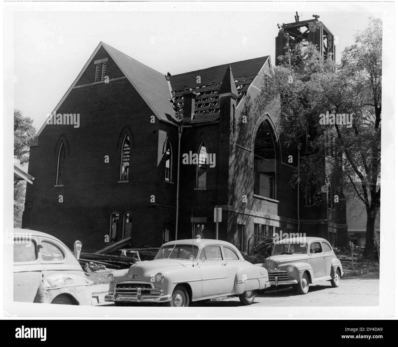 Repairs on the Old Capitol building in Mississippi, circa 1915 ...