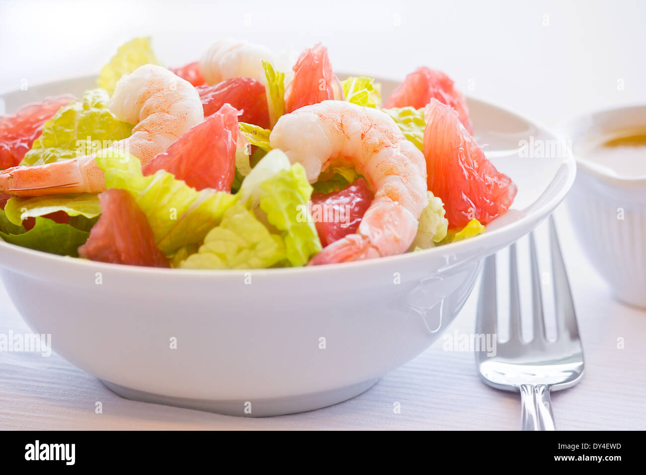 Healthy Shrimp and Grapefruit Salad with Grapefruit Vinaigrette Stock ...