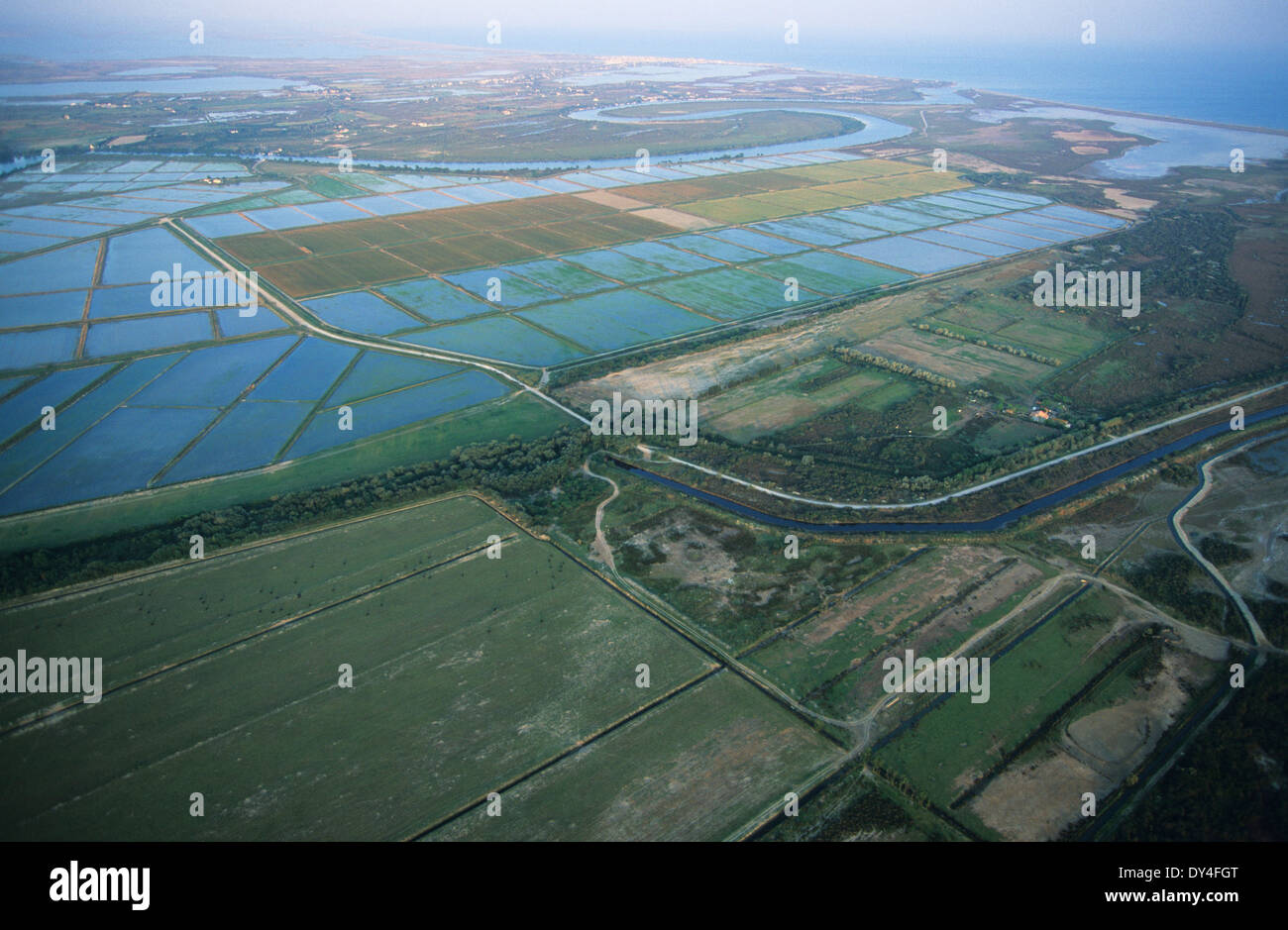 Ariel views of house hi-res stock photography and images - Alamy