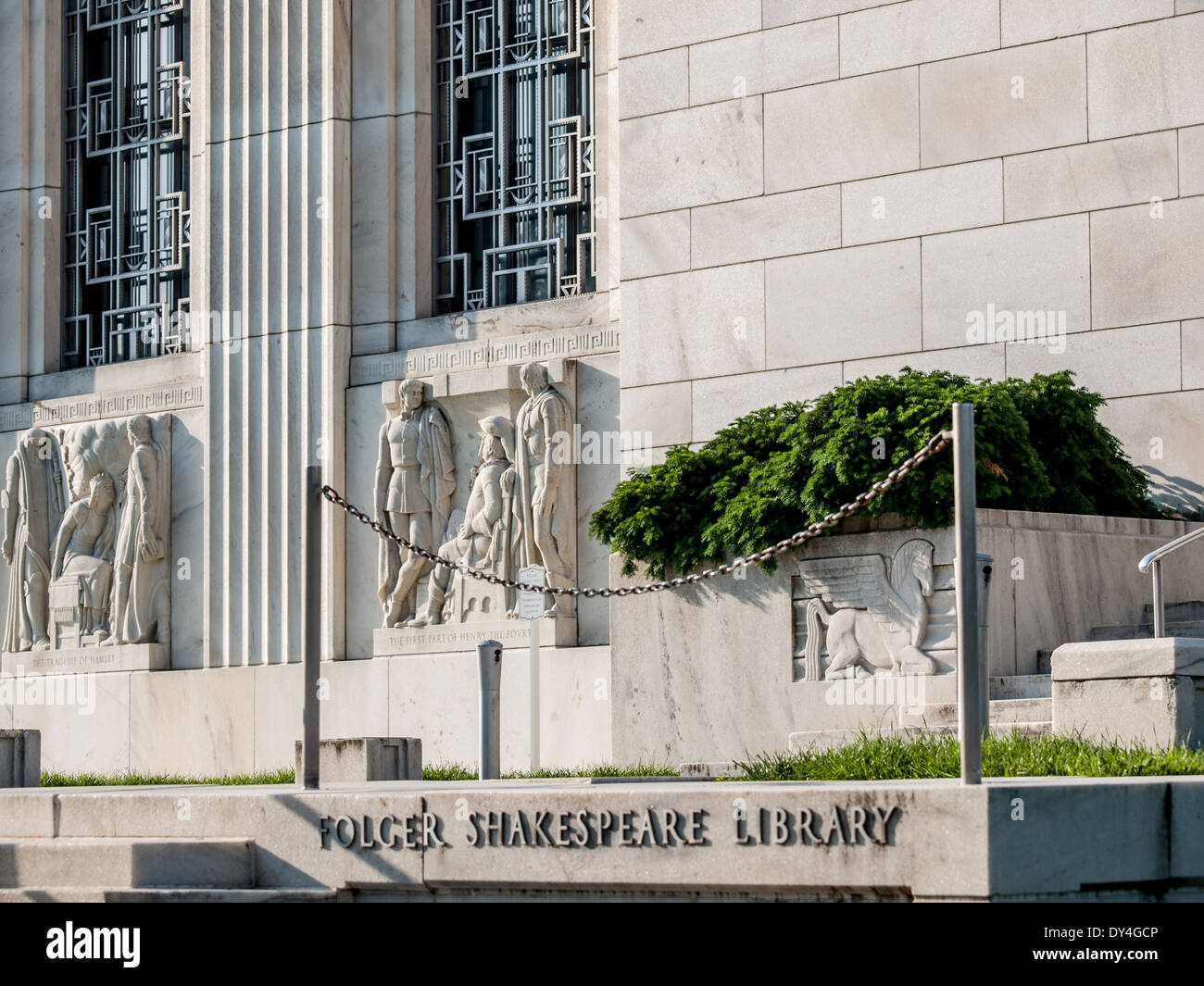 Folger shakespeare library hi-res stock photography and images - Alamy
