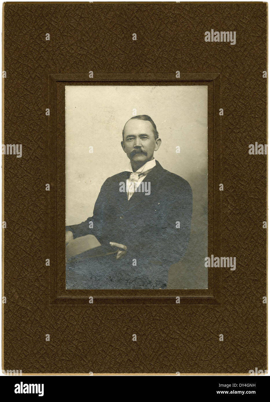 Photograph of the Livingston Peyton House, highlighting its ...