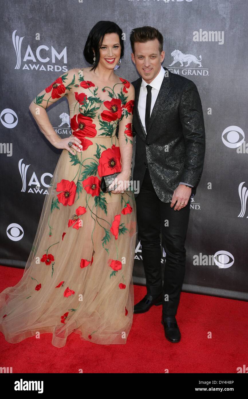 Las Vegas, NV, USA. 6th Apr, 2014. Shawna Thompson, Keifer Thompson ...