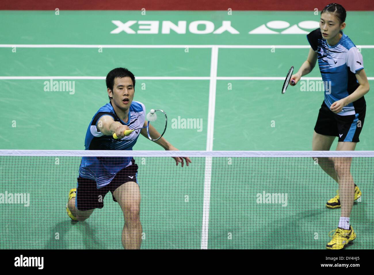 New Delhi, India. 6th Apr, 2014. Ko Sung Hyun (L) and Kim Ha Na of ...
