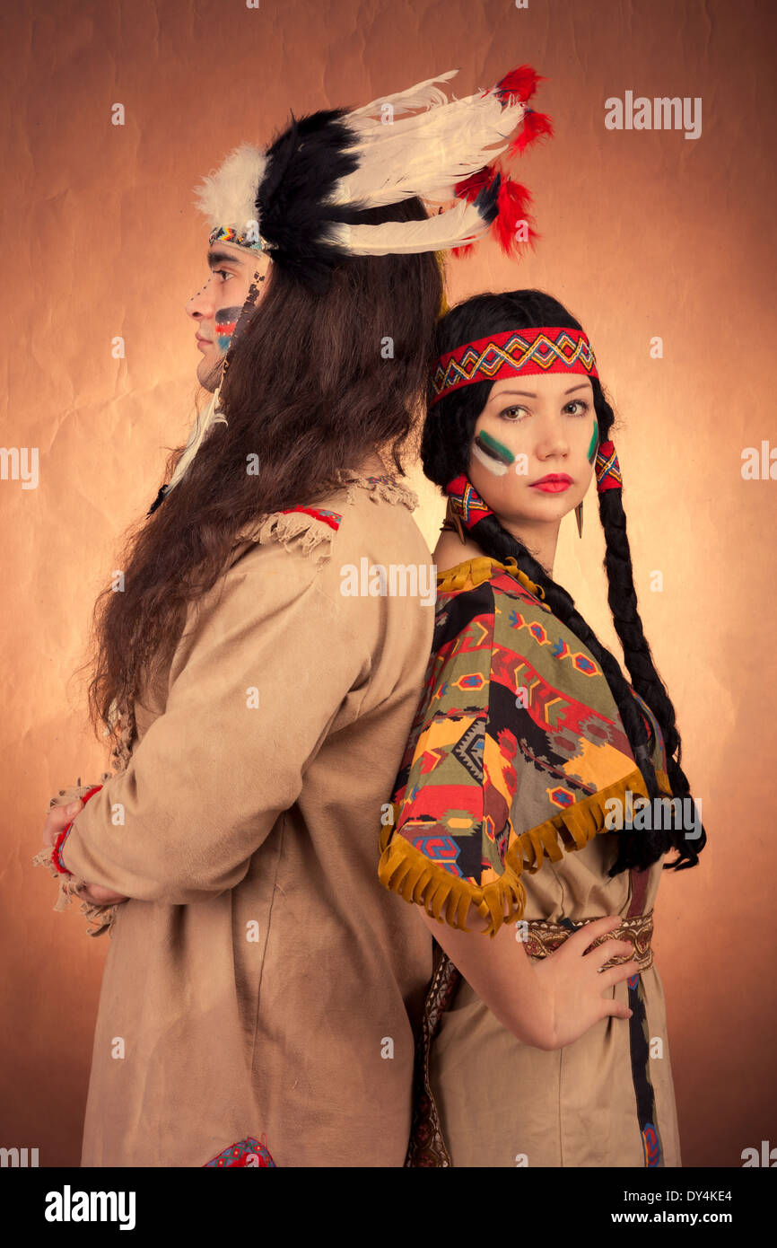 Native american couple vintage image. Studio shooting Stock Photo - Alamy