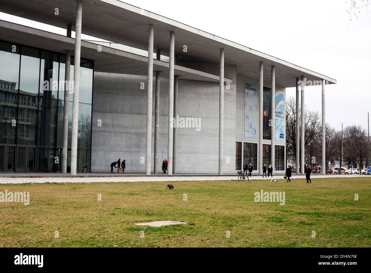 Pinakothek of Modern Art, Pinakothek der Moderne Stock Photo - Alamy