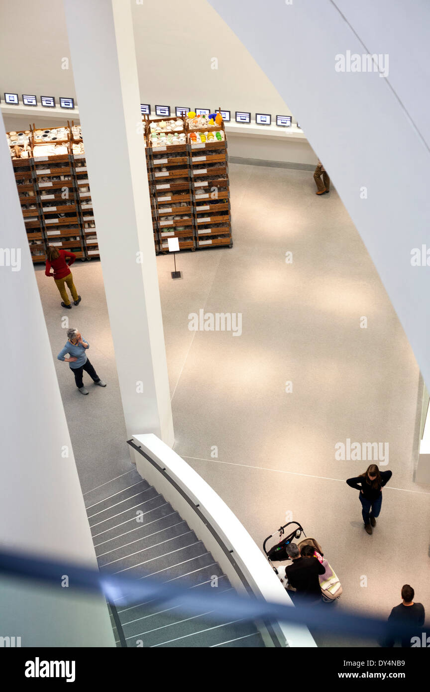 Pinakothek of Modern Art, Pinakothek der Moderne Stock Photo - Alamy