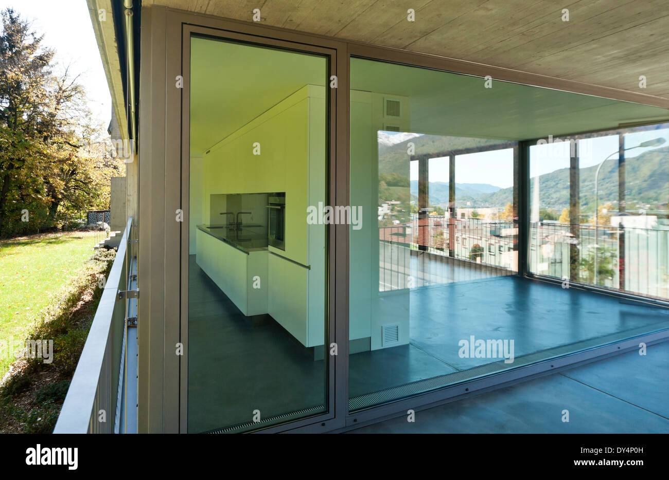 Modern building, interior Stock Photo - Alamy
