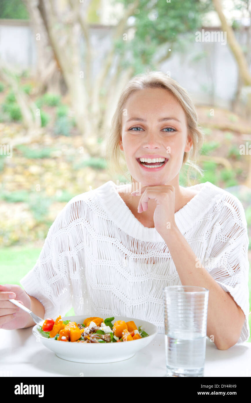 Woman eating vegetables hi-res stock photography and images - Alamy
