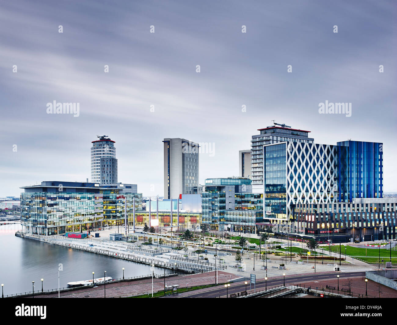 Mediacityuk architecture hi-res stock photography and images - Alamy