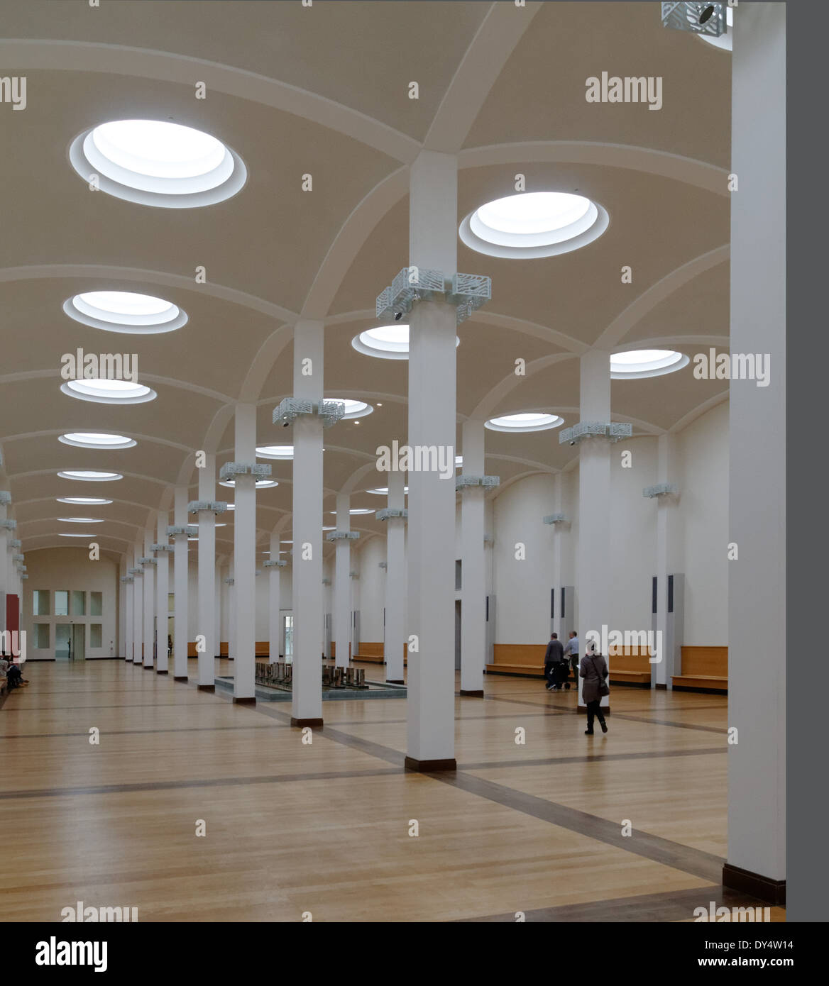 Berlin hall hi-res stock photography and images - Alamy