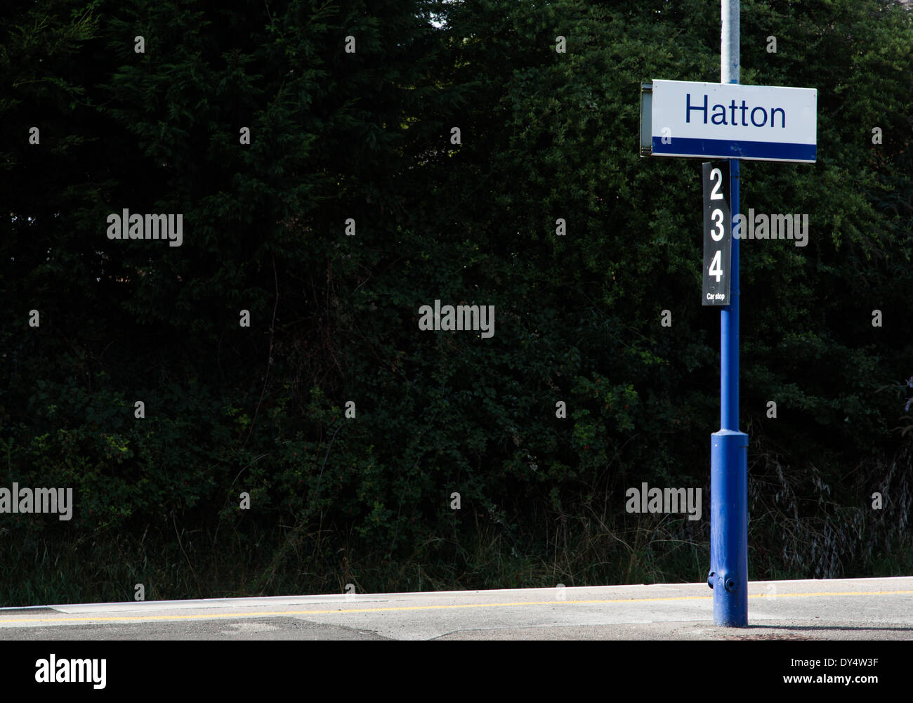 sign Hatton railway station Stock Photo - Alamy