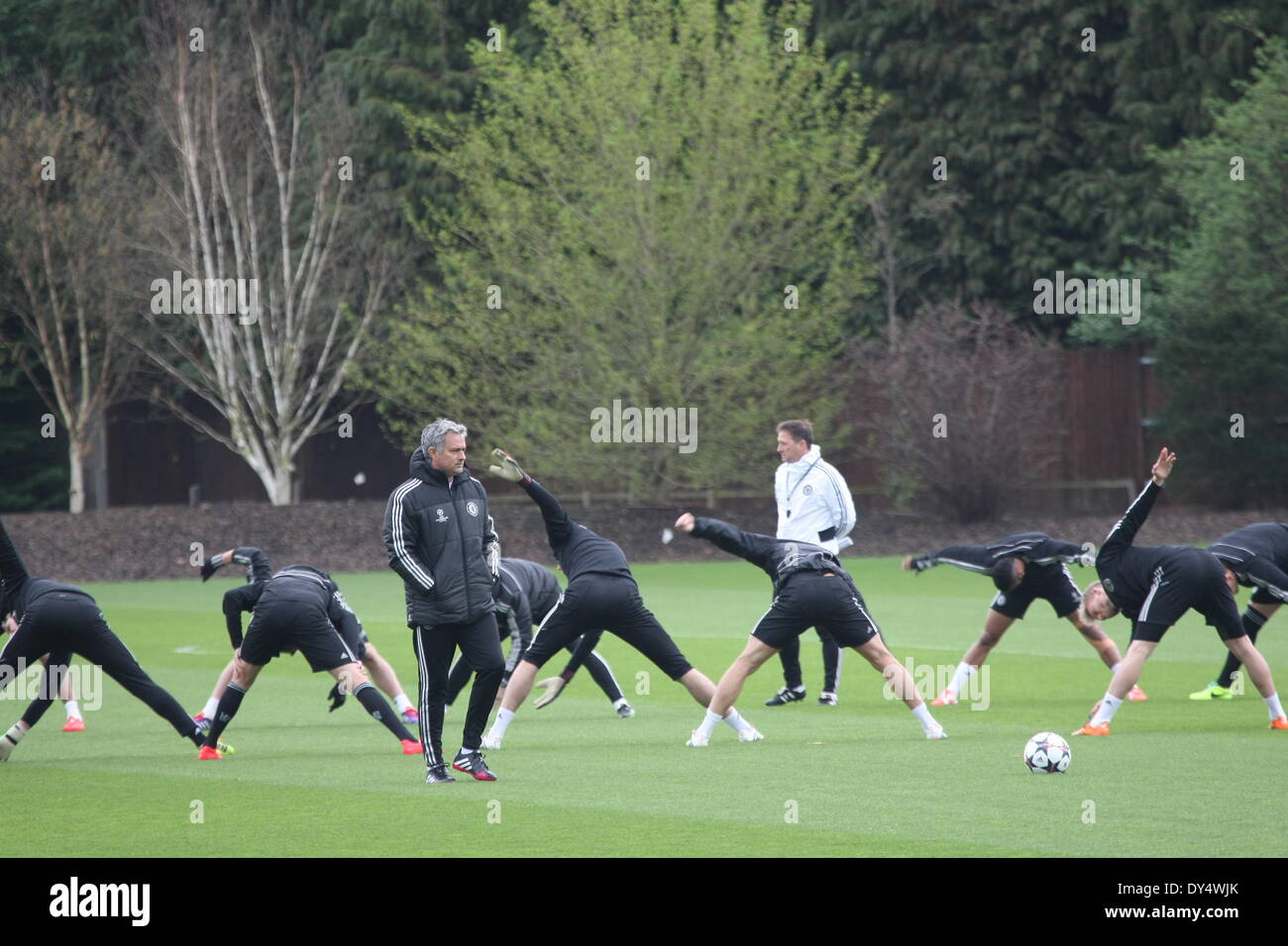 Chelsea Footballers train at their Cobham academy pre game Stock Photo ...
