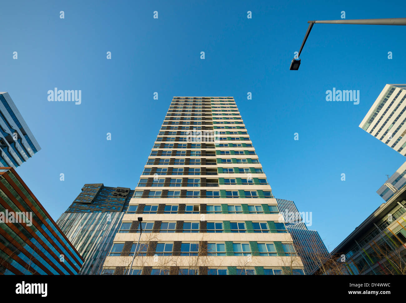 Buildings low sun hi-res stock photography and images - Alamy