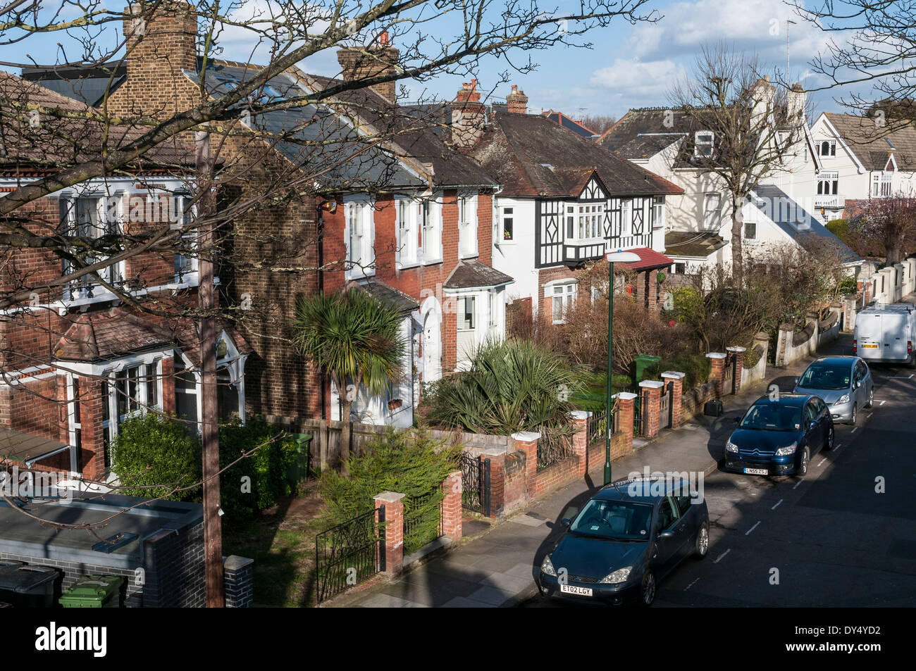 Hampton wick hi-res stock photography and images - Alamy