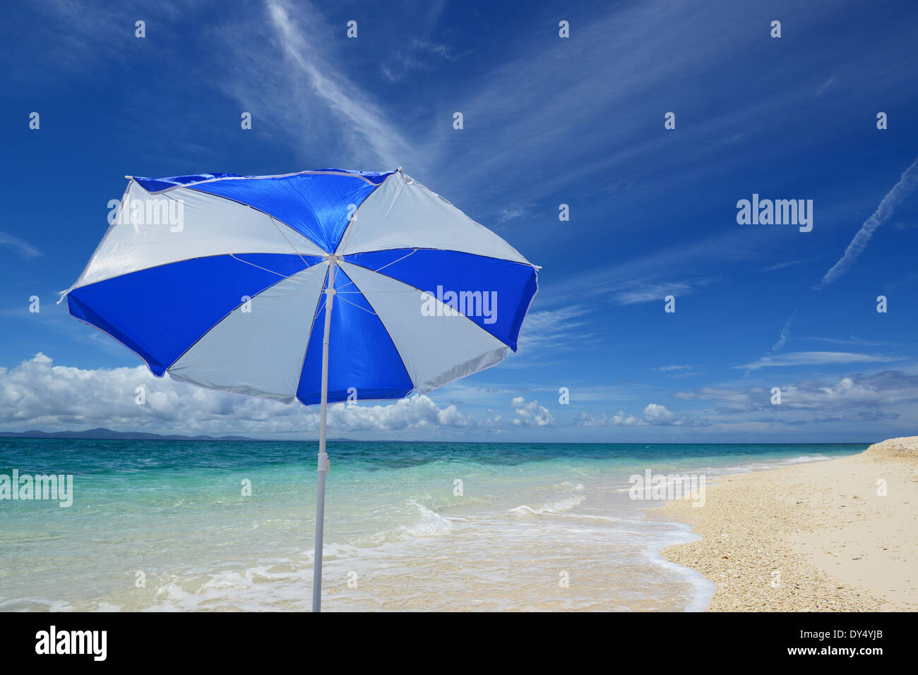 Beautiful beach in Okinawa Stock Photo - Alamy