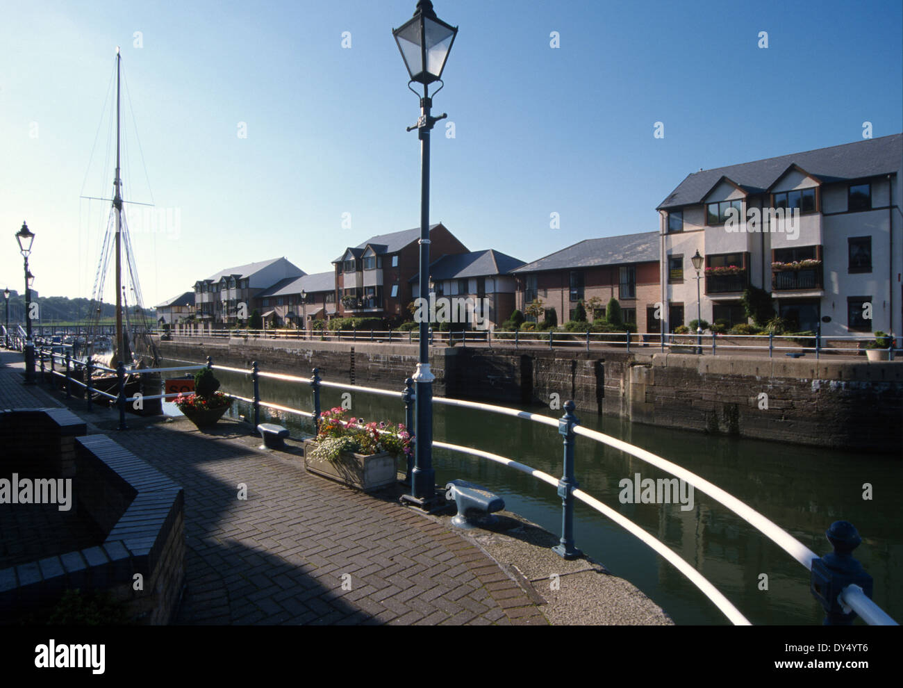 Penarth dock hi-res stock photography and images - Alamy