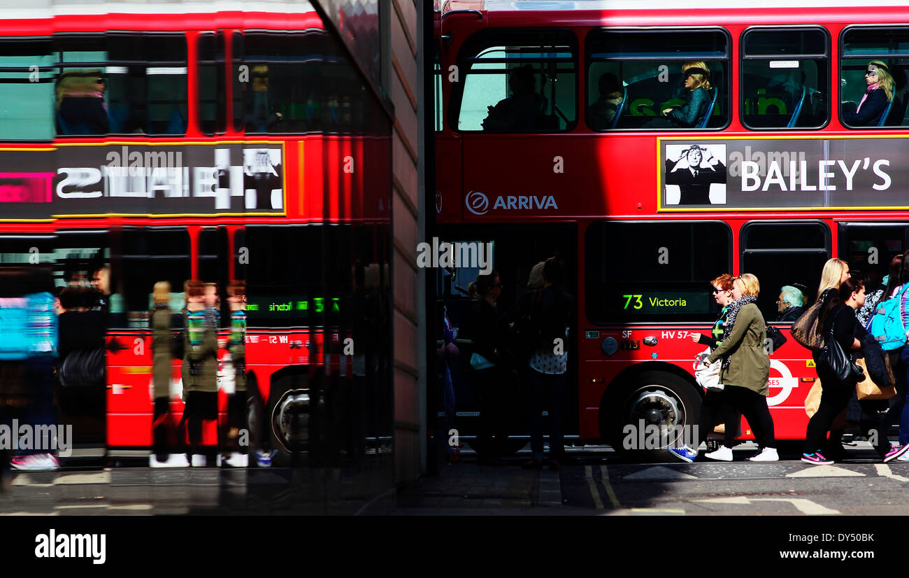 Reflection of bus hi-res stock photography and images - Alamy