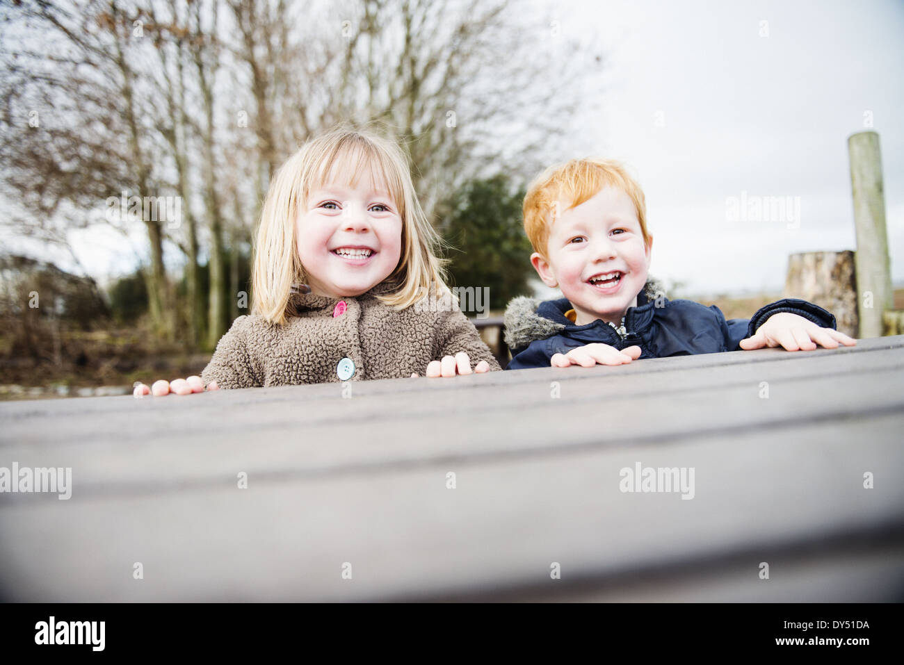Brother sister outdoors hi-res stock photography and images - Alamy