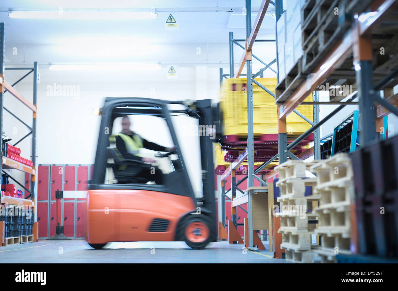 Forklift warehouse truck hi-res stock photography and images - Alamy