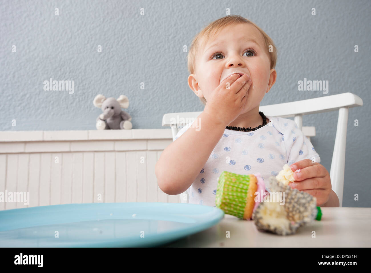 Weet cake hi-res stock photography and images - Alamy