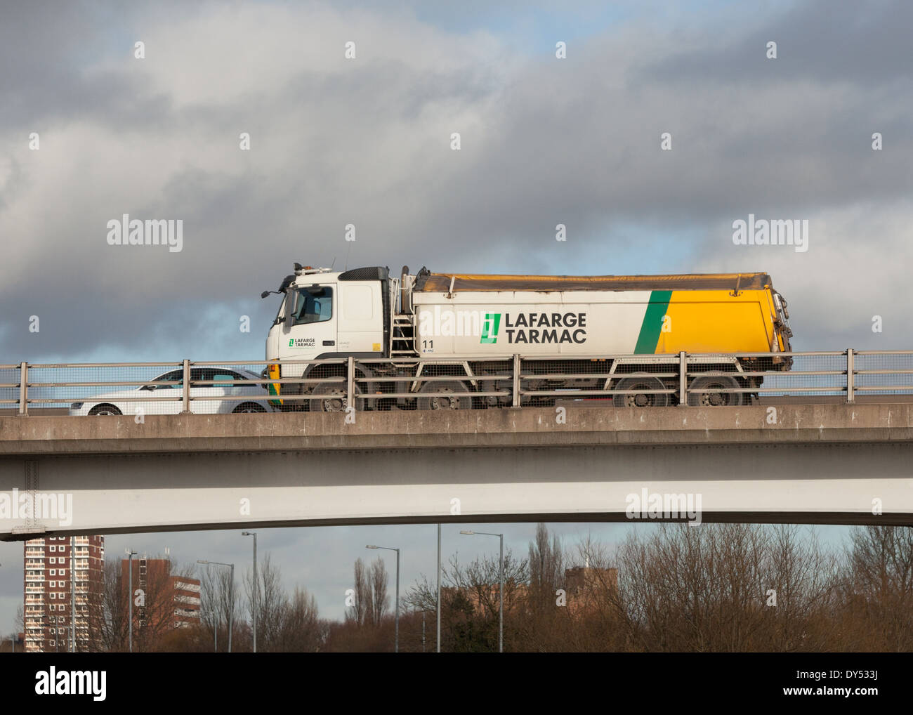 Tarmac Lorry High Resolution Stock Photography and Images - Alamy