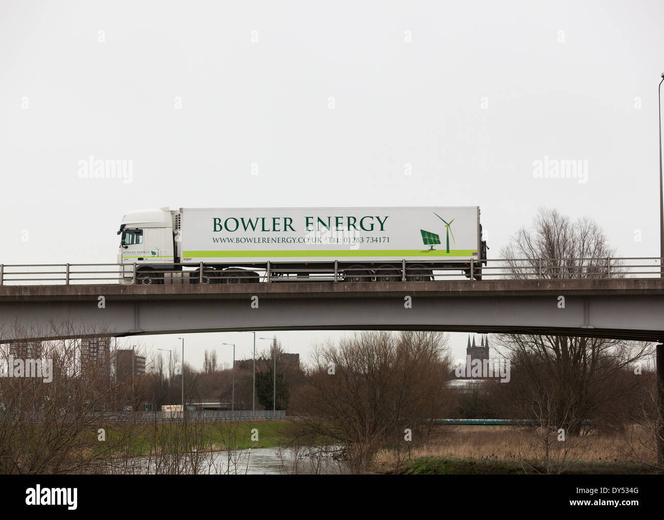 Solar power to reduce energy bills hi-res stock photography and images ...