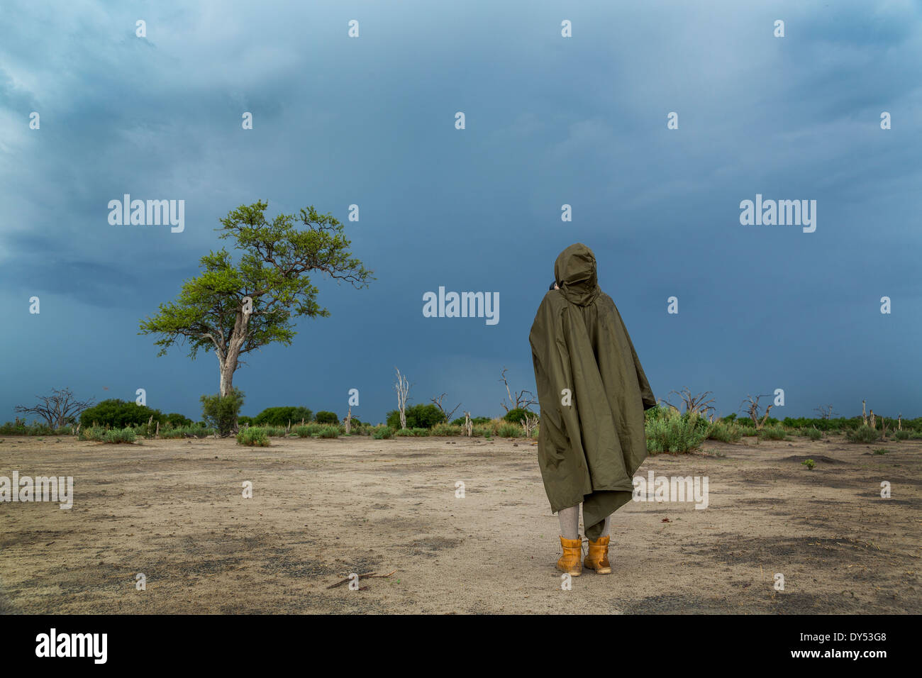 Africa woman hi-res stock photography and images - Alamy