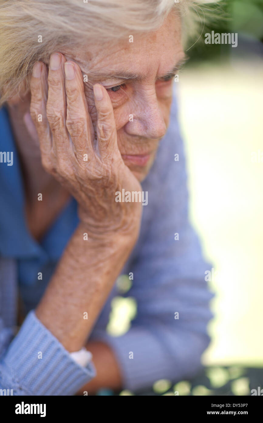 Unhappy sun hi-res stock photography and images - Alamy