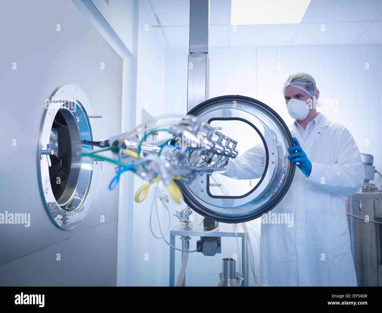 Medical coating production hi-res stock photography and images - Alamy