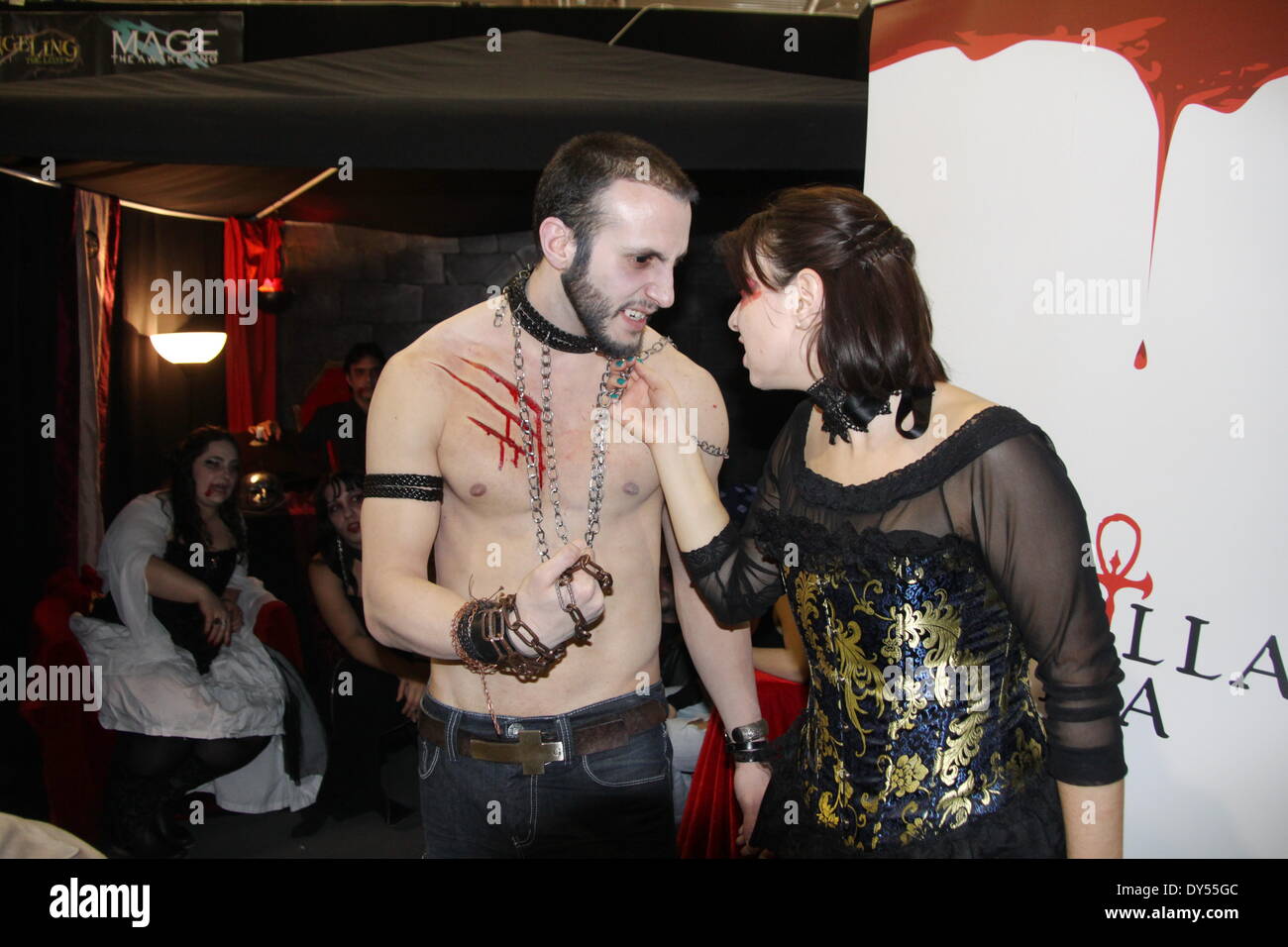 Cartoon vampire girl hi-res stock photography and images - Alamy