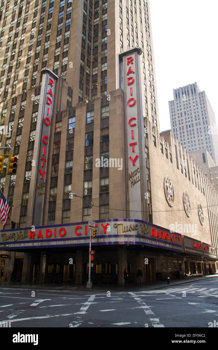 Radio city concert hall hi-res stock photography and images - Alamy