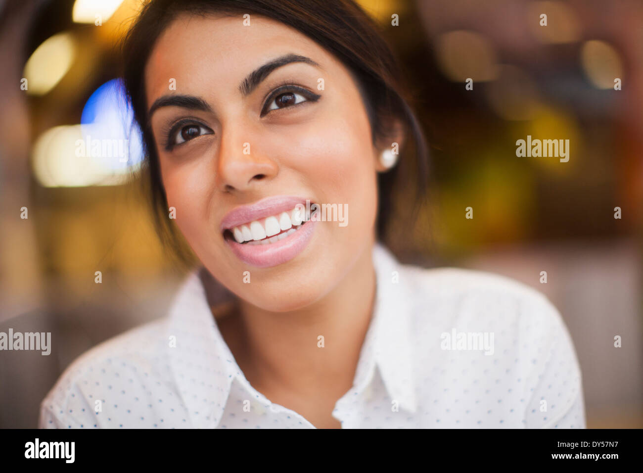 Portrait of young woman, smiling Stock Photo - Alamy